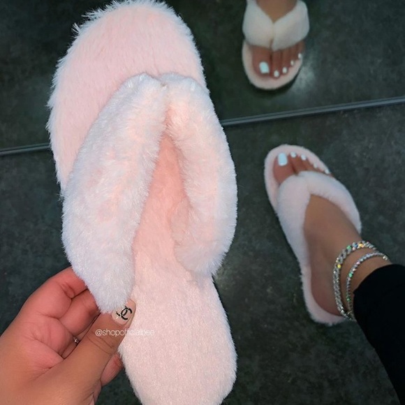 Shoes | Pink Fur Flip Flop | Poshmark
